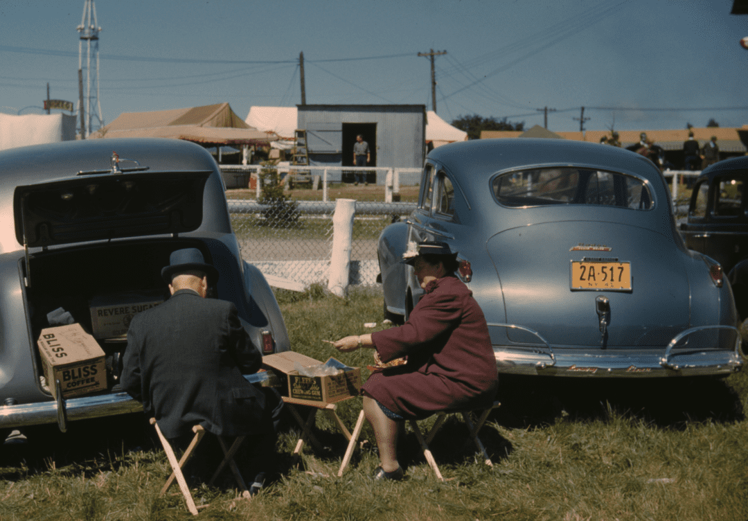 35 Awesome Historical Pictures of the Vermont State Fair from 1941