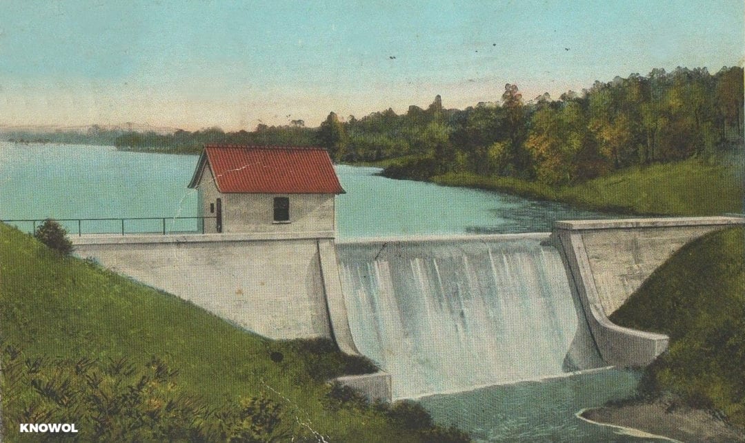 Meriden, Connecticut: Pictures of Connecticut’s Silver City