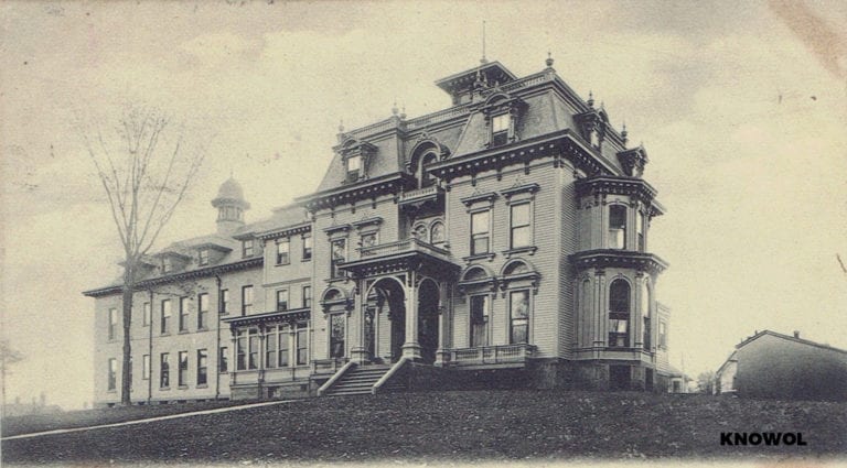 Meriden, Connecticut: Pictures of Connecticut’s Silver City