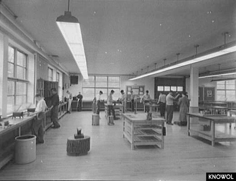 19 historic pictures of Stamford’s Dolan Middle School - KNOWOL